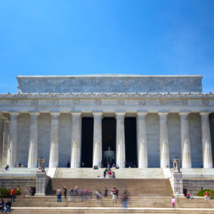 Thinkin' About the Lincoln Memorial | Kids Discover Online